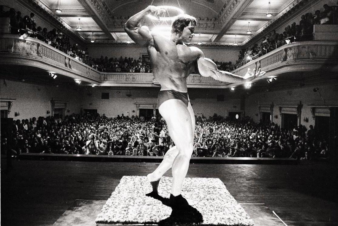 arnold-schwarzenegger-posing - Vintage Muscles Blog